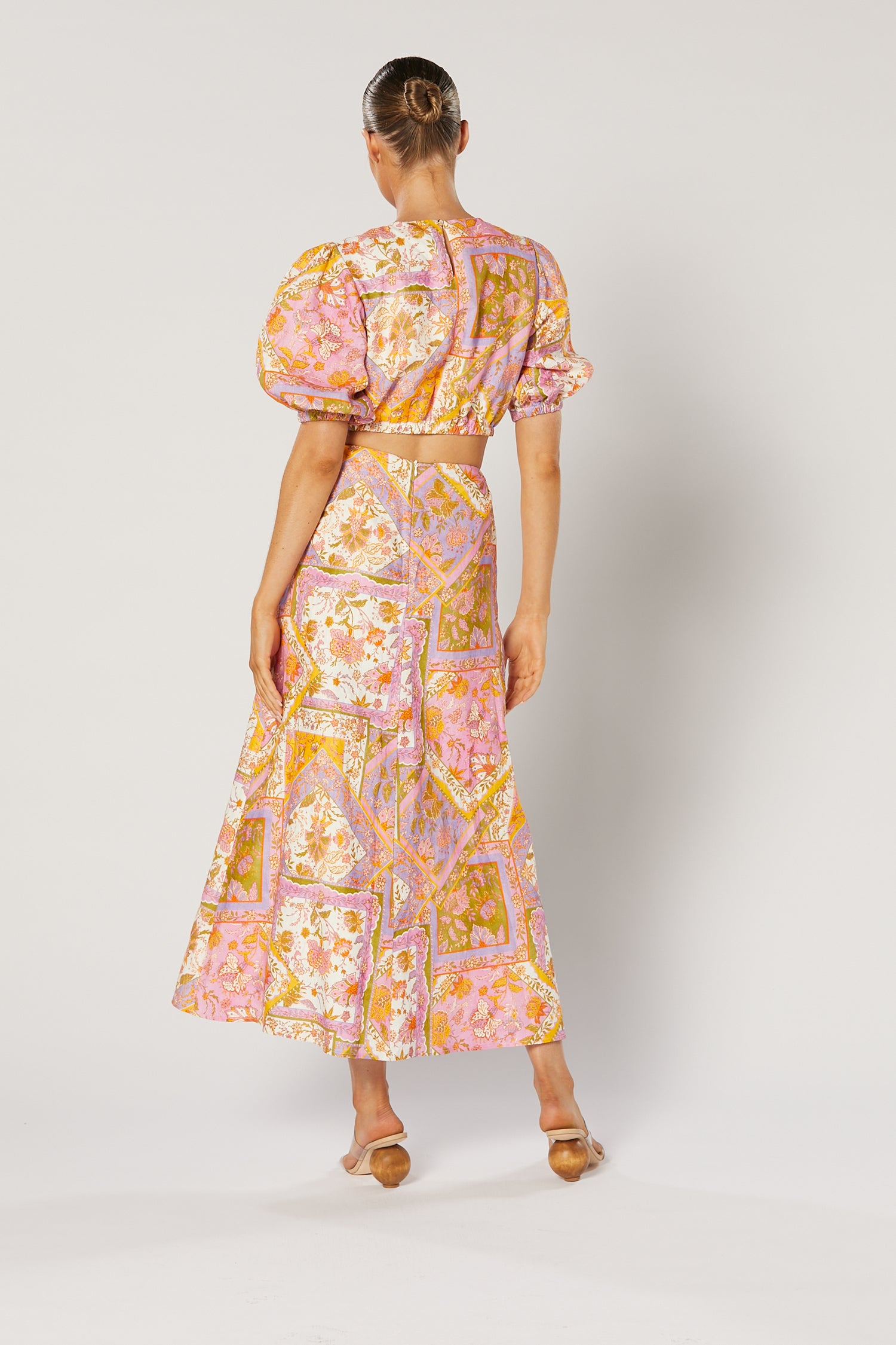 SHOP ALL – W I N O N A