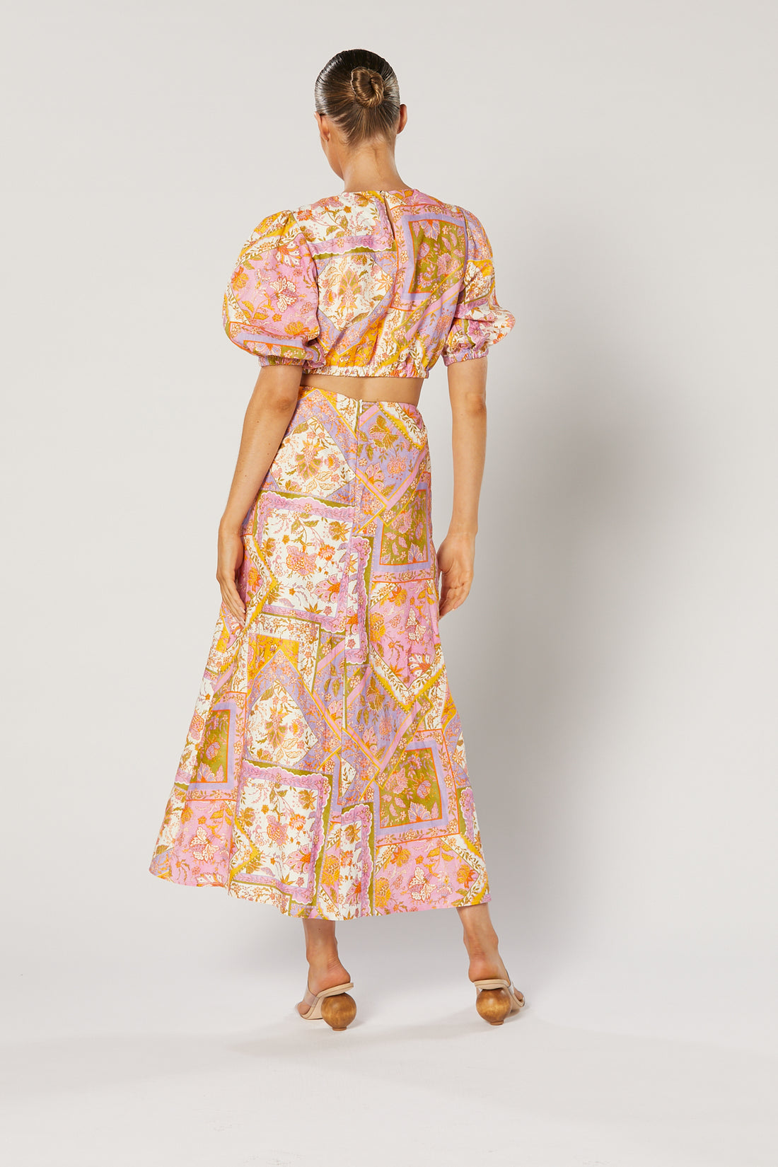 SHOP ALL – W I N O N A